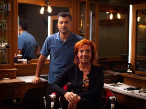 Real life programma's en podcast van de publieke omroep met…